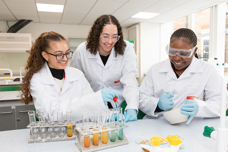 Science and Forensics Apprenticeships In London - CCC